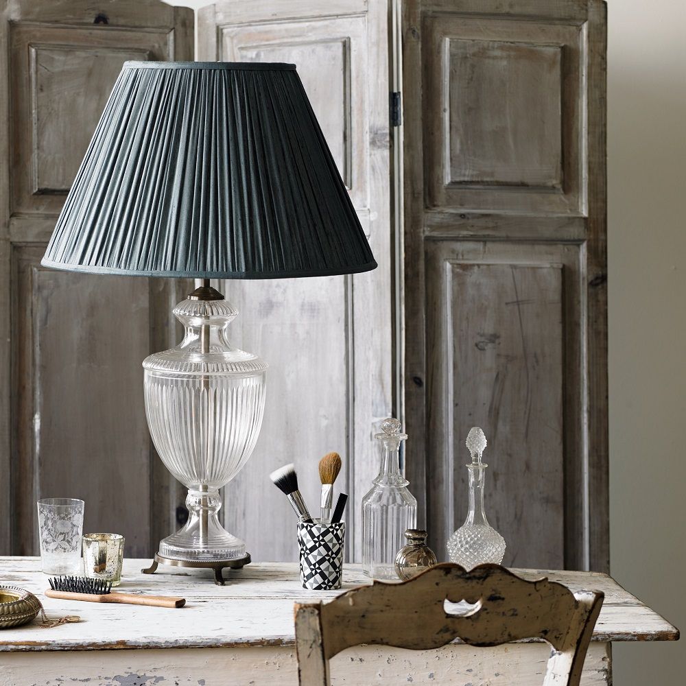 Shabby chic lighting – a buyer’s guide