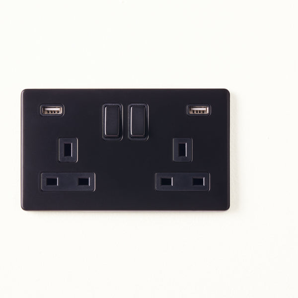 Florence two gang switched SP socket and dual USB in black