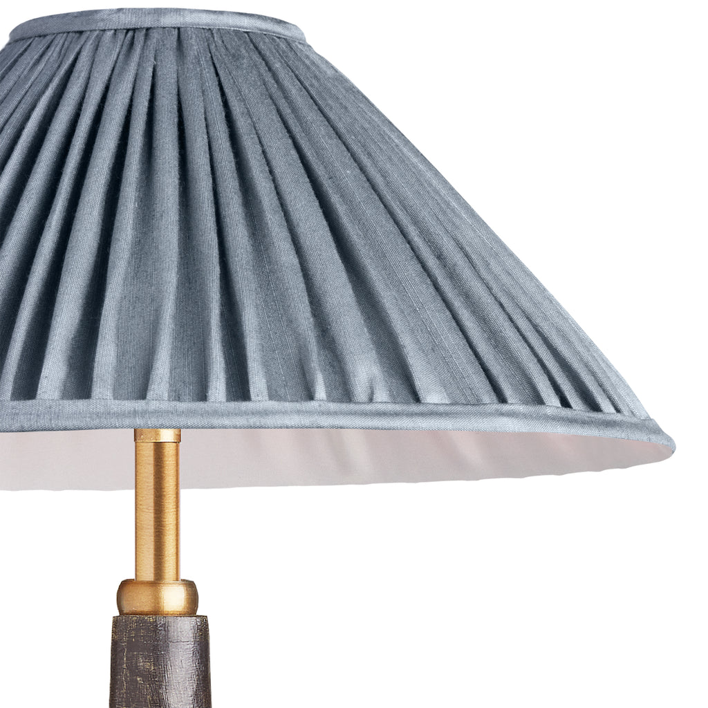 30cm extreme empire shade in Moonstone silk