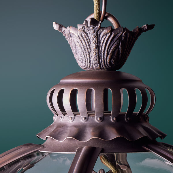 Regular Buster in bronze finish