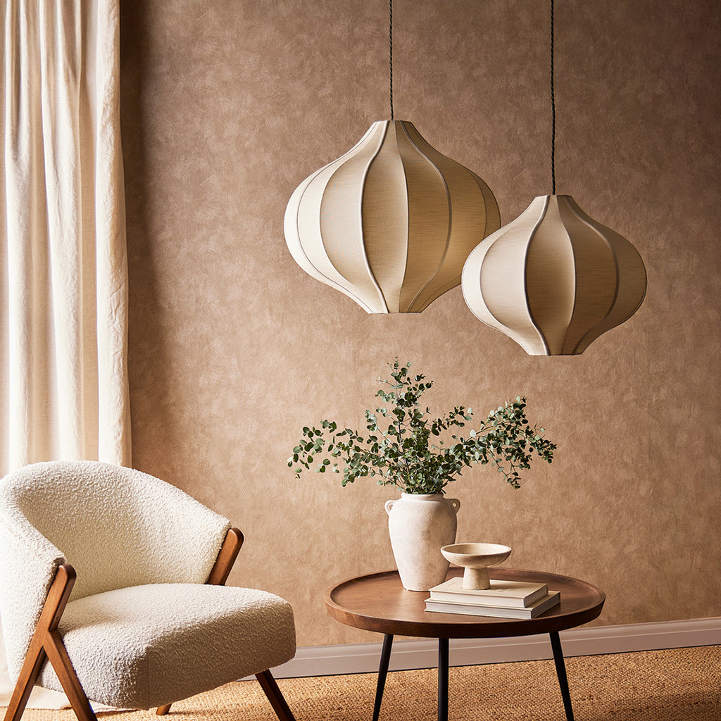 Large onion space shade in sand raw silk