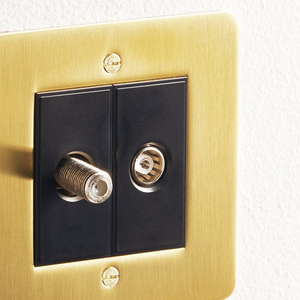 Lucian 1G satellite socket & TV socket in top brass