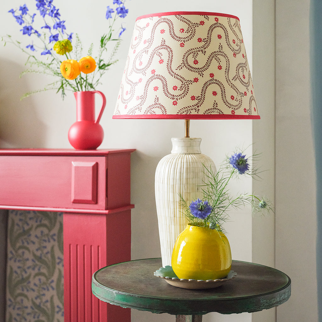 Albany table lamp in bone