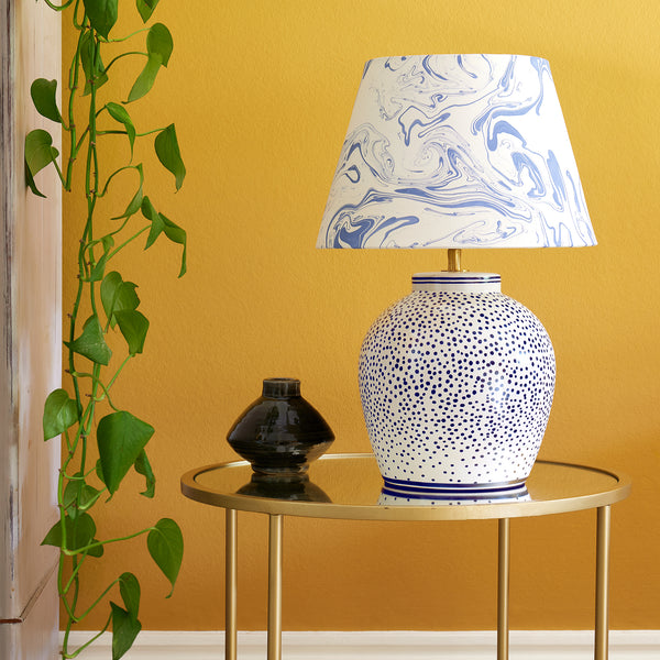 Polka table lamp in blue and white