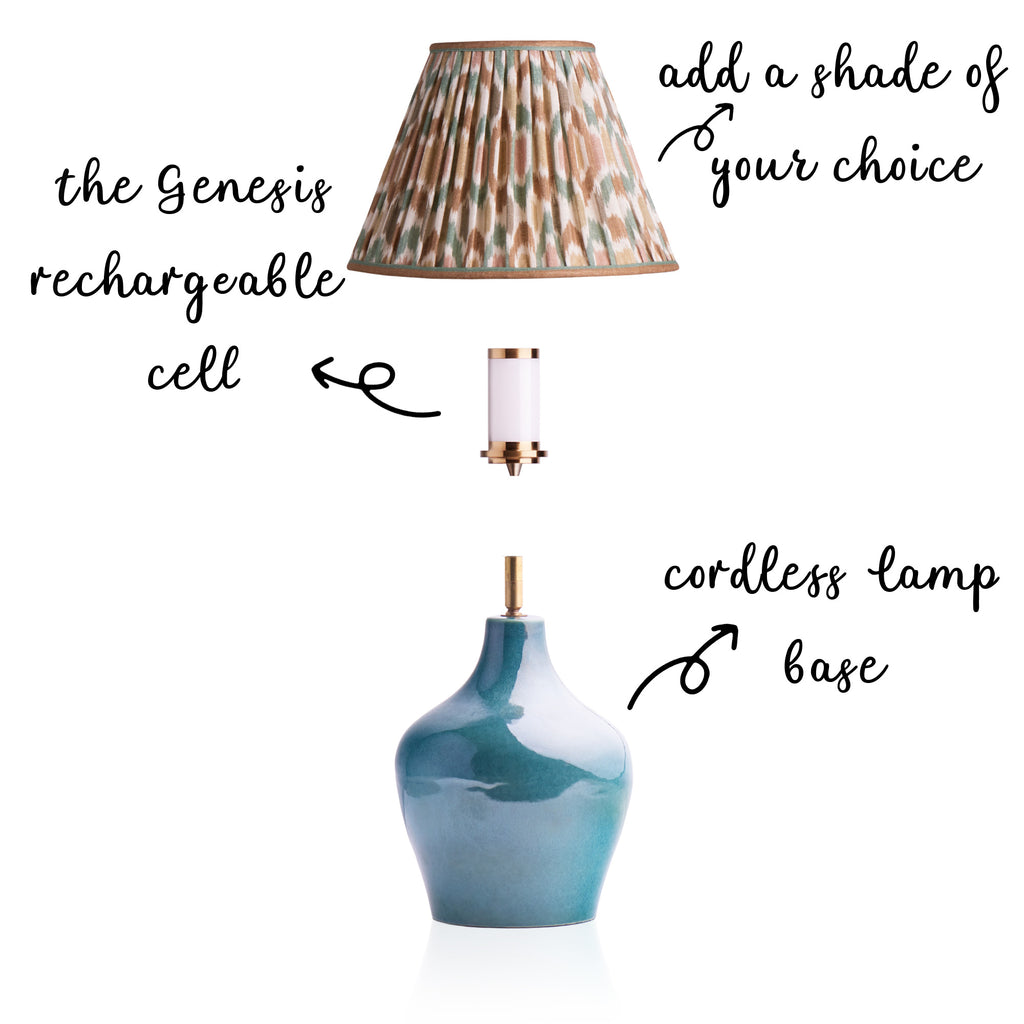 Amble rechargeable table lamp in green ceramic