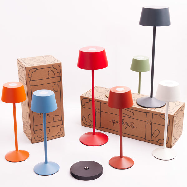Scoon rechargeable table lamp in rust