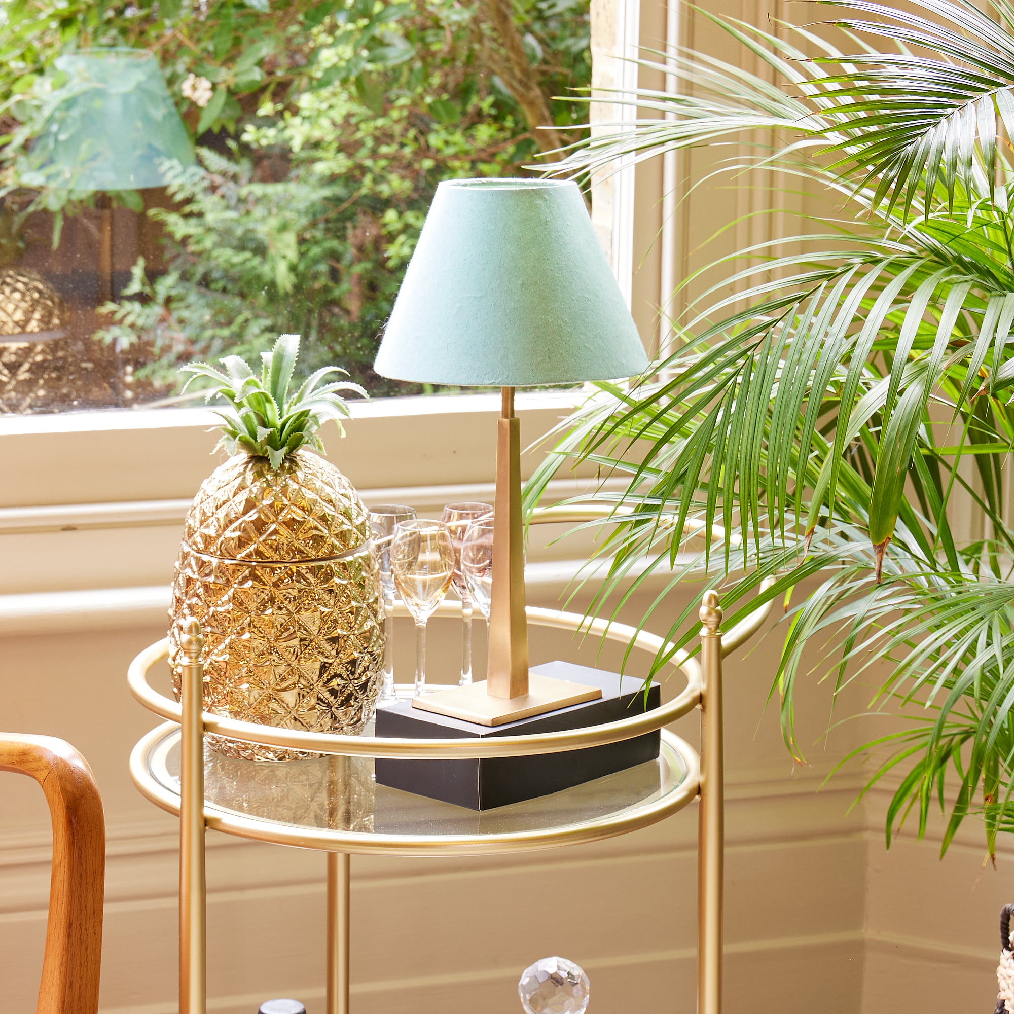 Tiny Trafalgar rechargeable table lamp in antique brass