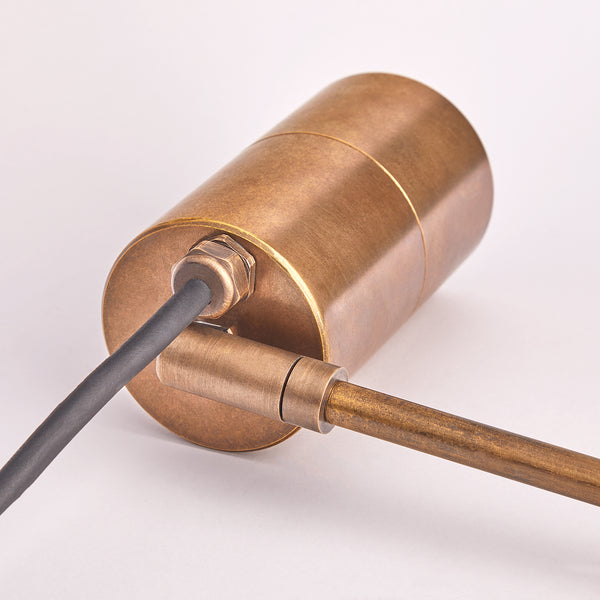 Spikey ip65 long body spike light in brass