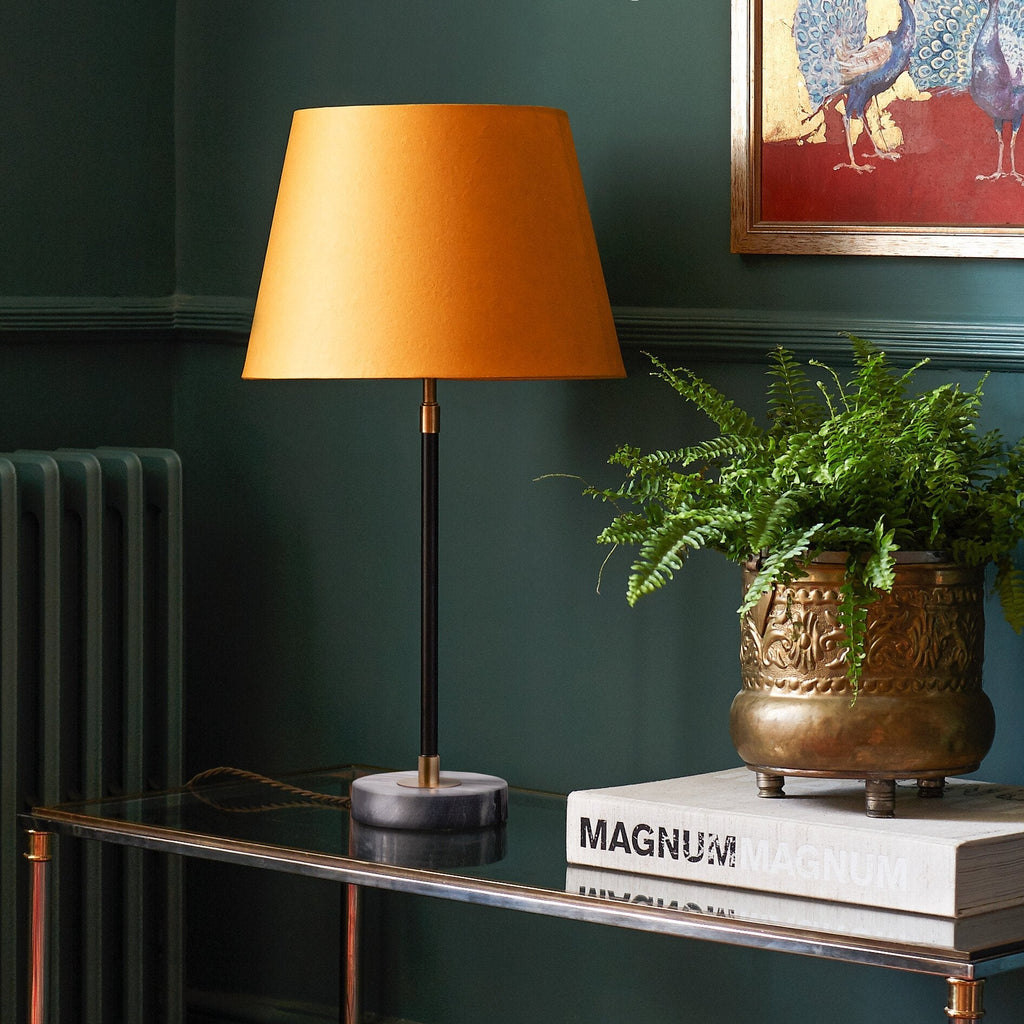 Black Monday table lamp in antiqued brass