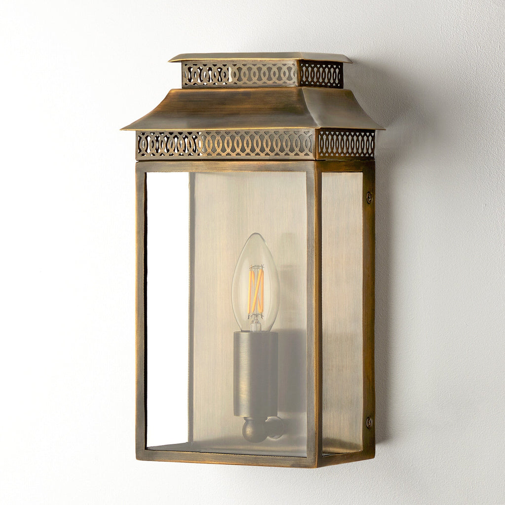 Hastings exterior IP44 wall light in bronze