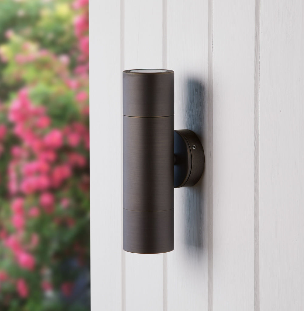 Portreath ip65 up and down pillar light in bronze